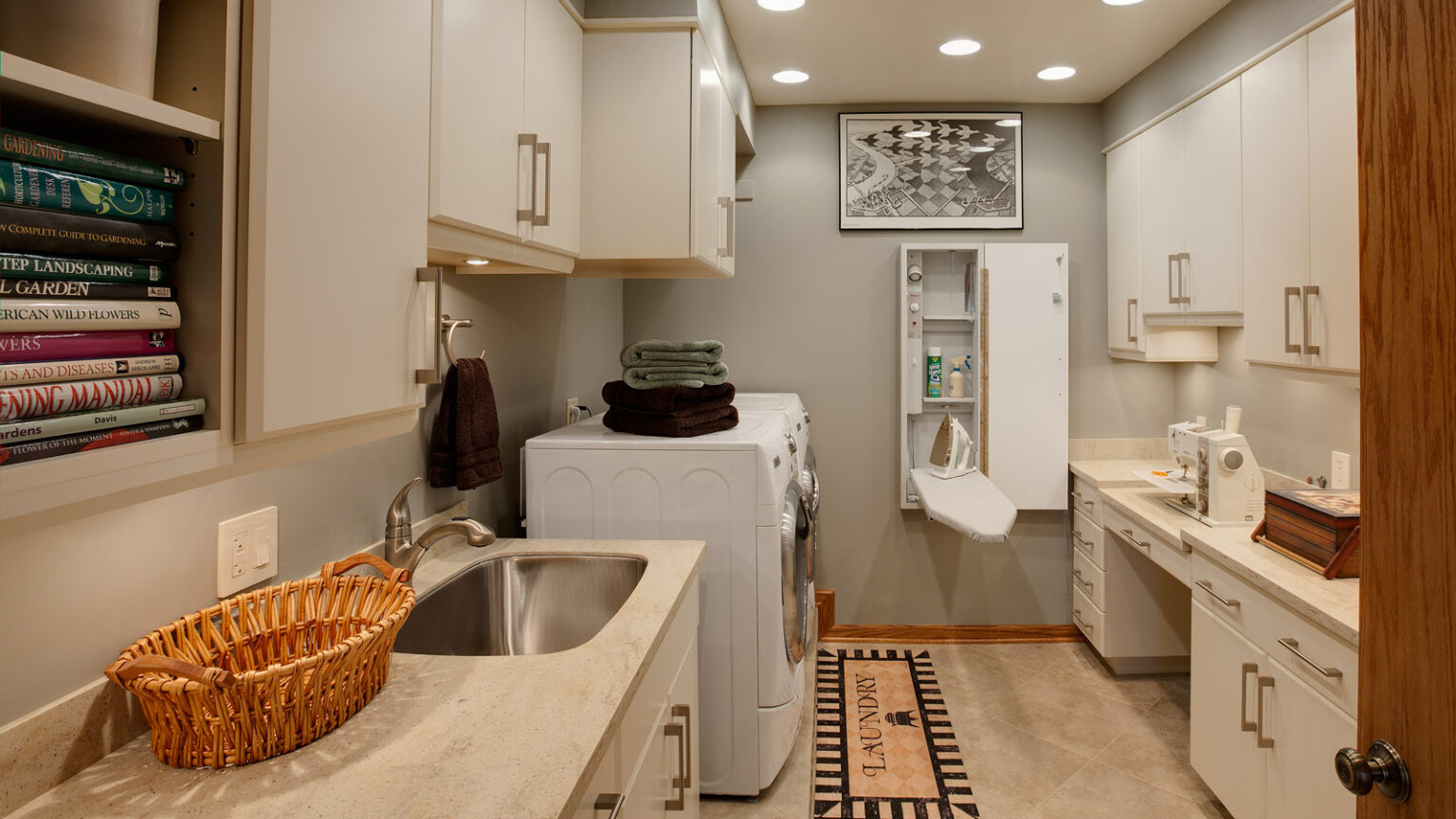 2nd Floor Laundry Room - Drury Design