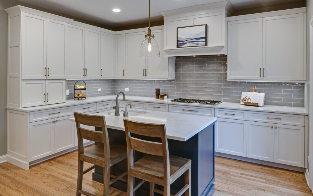 Wide-Open Kitchen - Glen Ellyn - Drury Design
