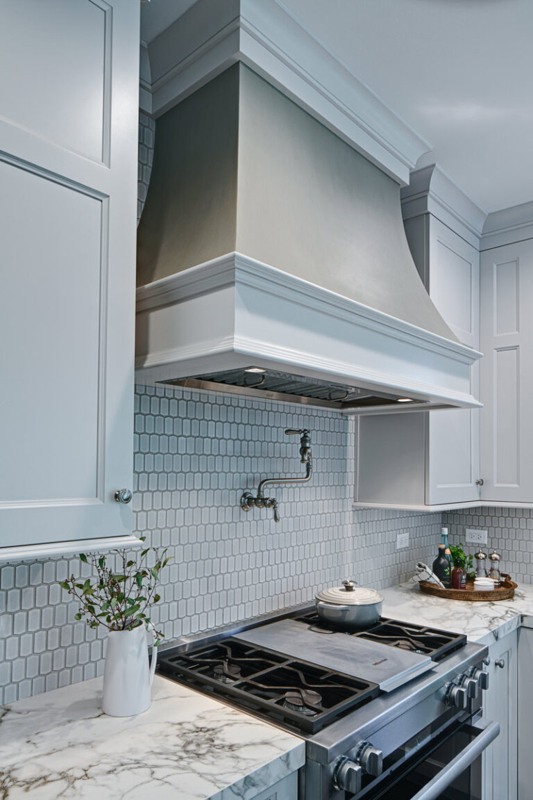 Stylishly Classic Kitchen – Batavia, IL - Drury Design